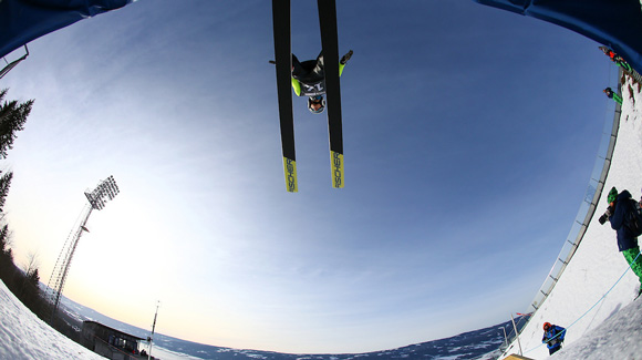 YOG: Strong Jump Performance by Larson