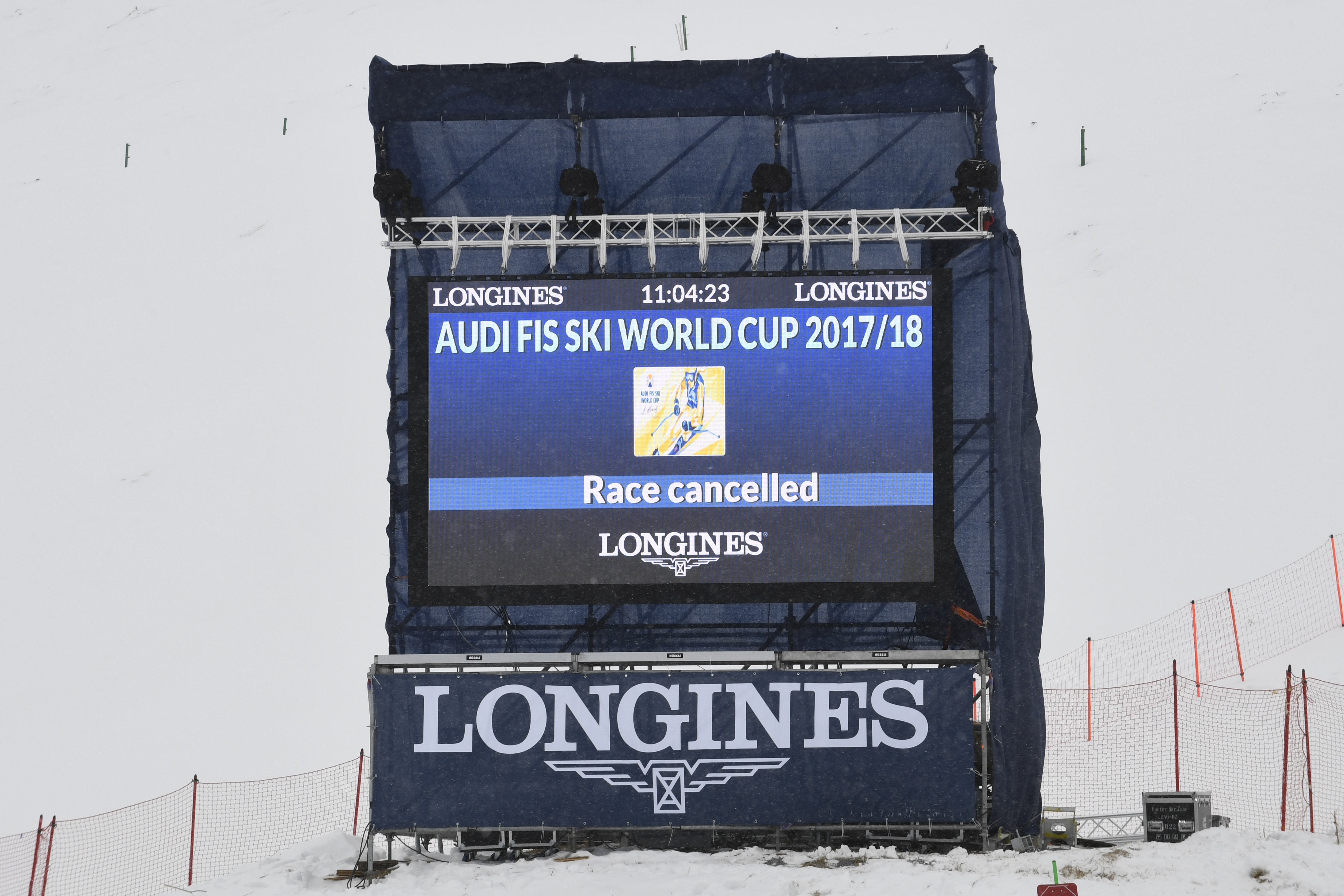 Maloja Snake bites Super-G Again